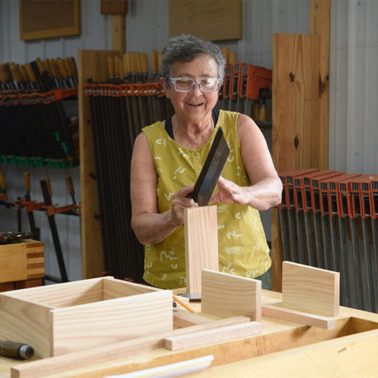 Silent Woodworking: Using Non-Electric Tools to Develop Handskills with ...